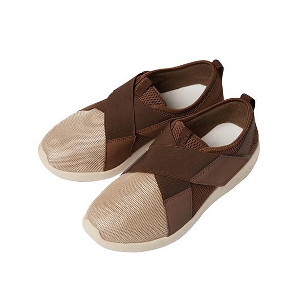 メーカー：竹虎　品番：091402　安定した歩行をサポートする室内外兼用シューズ<br>