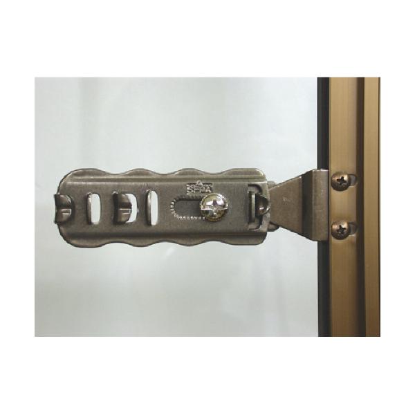 メーカー：日中製作所　品番：194U　自然通気で戸締まりできるサッシ用クレセント受け金具です。