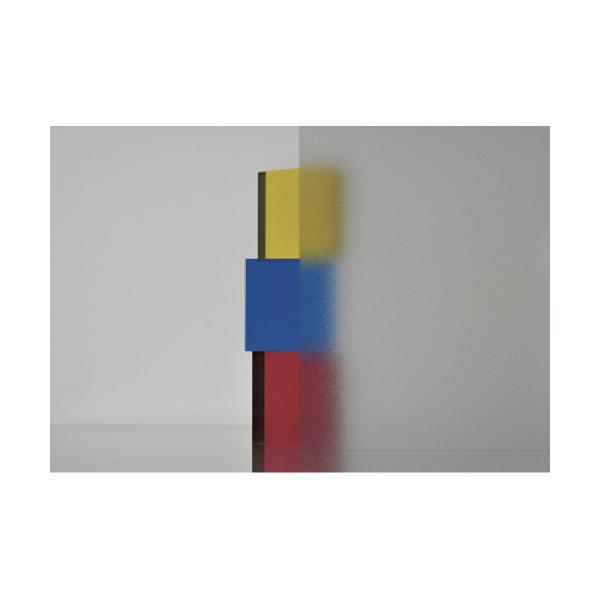 メーカー：中川ケミカル　品番：101C1602　ガラスのサンドブラスト加工調にしたフィルムです。のりも再はく離性で加工性能、施工性能共に抜群です。