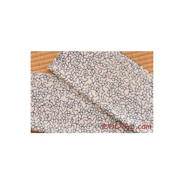 日本で古くから使われている日用品のひとつ、手ぬぐい。この木綿でできた薄手の布は、赤ちゃんから大人まで、色々なところで使われてきています。<<手ぬぐいの使用例>>・赤ちゃんの沐浴布として・食卓のランチョンマットとして・...