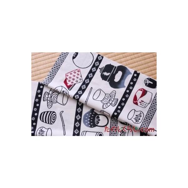 日本で古くから使われている日用品のひとつ、手ぬぐい。この木綿でできた薄手の布は、赤ちゃんから大人まで、色々なところで使われてきています。<<手ぬぐいの使用例>>・赤ちゃんの沐浴布として・食卓のランチョンマットとして・...