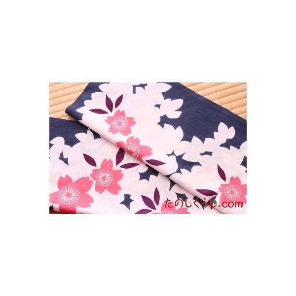 日本で古くから使われている日用品のひとつ、手ぬぐい。この木綿でできた薄手の布は、赤ちゃんから大人まで、色々なところで使われてきています。<<手ぬぐいの使用例>>・赤ちゃんの沐浴布として・食卓のランチョンマットとして・...