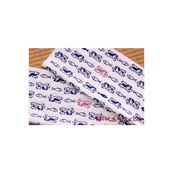 日本で古くから使われている日用品のひとつ、手ぬぐい。この木綿でできた薄手の布は、赤ちゃんから大人まで、色々なところで使われてきています。<<手ぬぐいの使用例>>・赤ちゃんの沐浴布として・食卓のランチョンマットとして・...