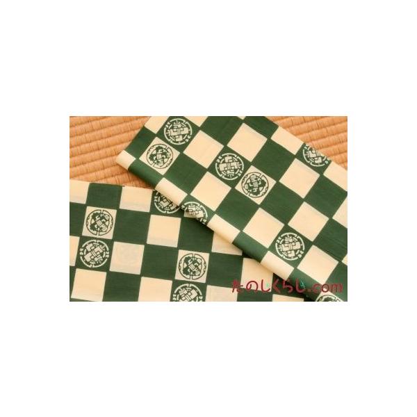 日本で古くから使われている日用品のひとつ、手ぬぐい。この木綿でできた薄手の布は、赤ちゃんから大人まで、色々なところで使われてきています。<<手ぬぐいの使用例>>・赤ちゃんの沐浴布として・食卓のランチョンマットとして・...