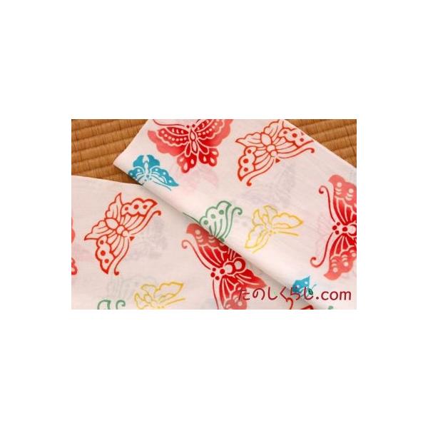 日本で古くから使われている日用品のひとつ、手ぬぐい。この木綿でできた薄手の布は、赤ちゃんから大人まで、色々なところで使われてきています。<<手ぬぐいの使用例>>・赤ちゃんの沐浴布として・食卓のランチョンマットとして・...