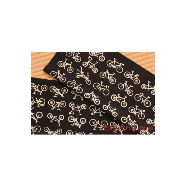 日本で古くから使われている日用品のひとつ、手ぬぐい。この木綿でできた薄手の布は、赤ちゃんから大人まで、色々なところで使われてきています。<<手ぬぐいの使用例>>・赤ちゃんの沐浴布として・食卓のランチョンマットとして・...