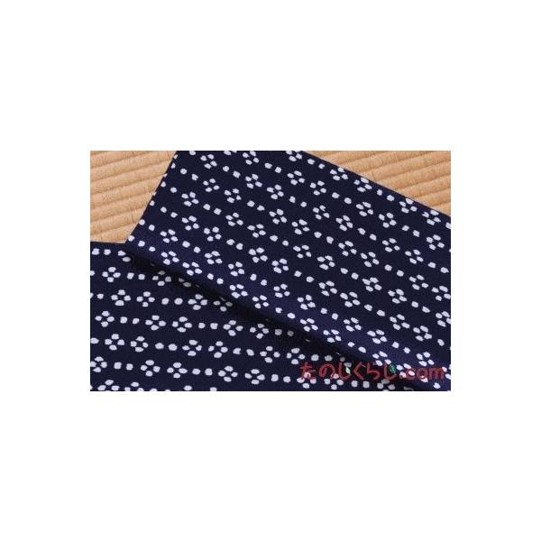 日本で古くから使われている日用品のひとつ、手ぬぐい。この木綿でできた薄手の布は、赤ちゃんから大人まで、色々なところで使われてきています。<<手ぬぐいの使用例>>・赤ちゃんの沐浴布として・食卓のランチョンマットとして・...