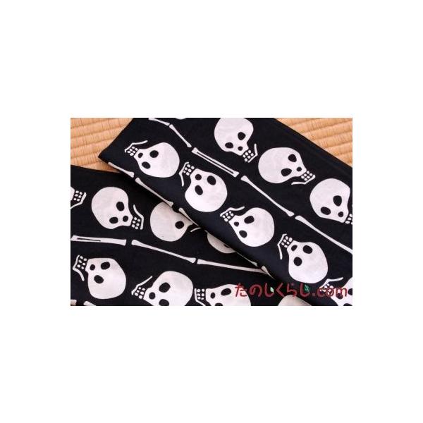 日本で古くから使われている日用品のひとつ、手ぬぐい。この木綿でできた薄手の布は、赤ちゃんから大人まで、色々なところで使われてきています。<<手ぬぐいの使用例>>・赤ちゃんの沐浴布として・食卓のランチョンマットとして・...