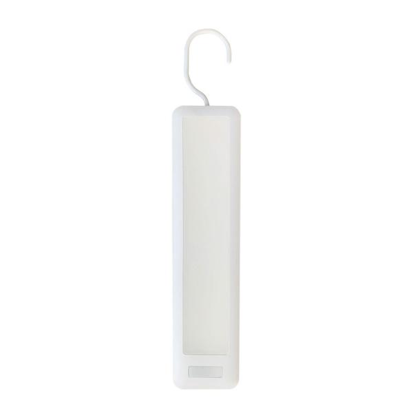【商品の特徴】 厚さわずか13.5ミリの薄型センサーライト 充電式だから乾電池不要 屋内では十分な明るさ100ルーメン 暖かな電球色タイプ フックでどこでもひっかけられる マグネットで物置やロッカーに取り付け可能 【商品の詳細】 【PDF】...
