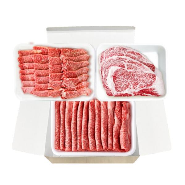1.6kgを冷凍便でお届けします。肩ローススライス1パック（600g）、ロースステーキ1パック（500g）、三角バラ焼肉1パック（500g）黒毛和牛４等級以上を使用しております。簡易包装でのお届けとなります。**注意事項**・北海道・沖縄・...