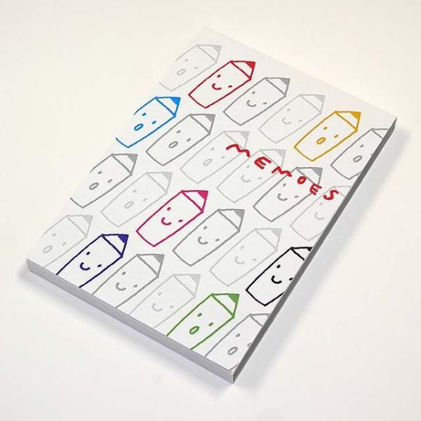 メモの控えが残る、複写できるメモ帳「MEMOES（メモズ）」表紙は表情豊かな鉛筆キャラバージョン。・本紙：5mm間隔のドット罫（ノーカーボン紙）100枚・サイズ：A7（W74mm×H105mm）こんな時にMEMOESが便利！・何人かに同じメ...