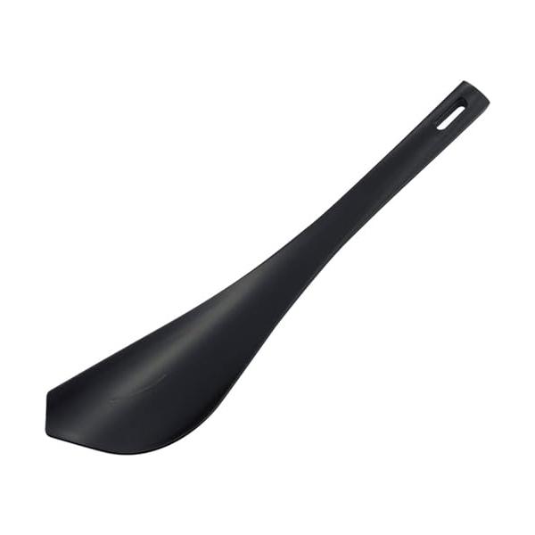 カラー：ブラックサイズ：629.51.3cmスタイル：キッチンヘラサイズ(約):幅6×全長29.5×高さ1.3cm本体重量(約):60g素材・材質:シリ コーンゴム(耐熱200度・耐冷-20度)、芯材/66ナイロン(耐熱200度・耐冷-20...