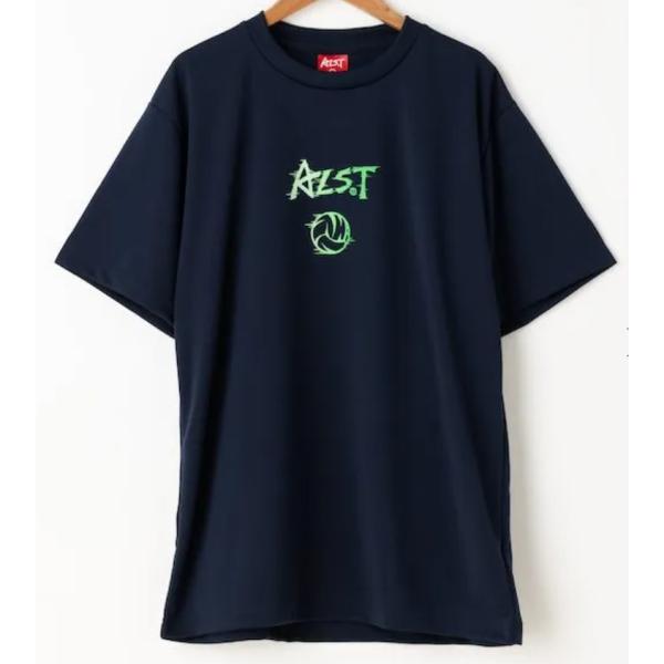 ■商品説明スピード感あるロゴグラフィックがオシャレなTシャツ。バレーボールのパワフルさやスピード感をグラフィックとカラーリングで表現したオススメのデザインです！ポリエステル100%の生地で、スポーツに最適な一枚。■サイズS：身丈65cm/身...