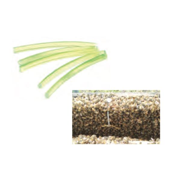 花粉交配蜂や割出群の管理に高い効果を発揮する 女王蜂フェロモン QMP（50本入） です。女王蜂が放つフェロモンを再現したもので、群内の秩序維持・産卵抑制・働蜂の安定に寄与します。特に 短期〜2カ月間の花粉交配蜂の管理に最適 で、群が乱れに...