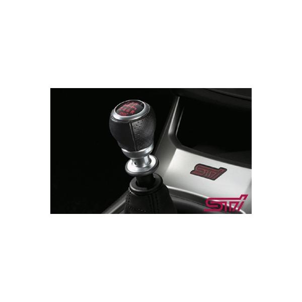 対応車種：インプレッサ・ＧＶ/ＧＲ※年式についてはお問い合わせください。商品番号: SG117AJ015 ※6MT車用 ■商品仕様アルミニウム＆ディンプル加工を施した本革のプレミアムシフトノブ。トップ部にはSTIロゴとシフトパターンを刻印。...