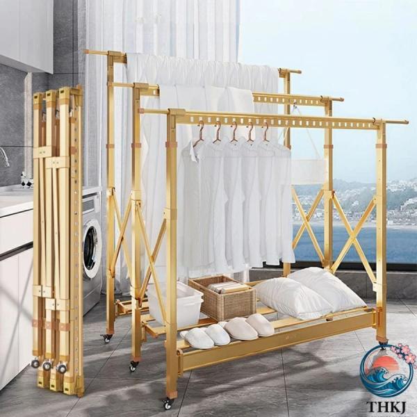 ● 干す量やスペースに合わせて伸縮できる組み立て不要の物干しです。丈夫でサビに強い、アルミニウム合金 採用しています。物干し台 雨の日が続く、洗濯物の量が多いときにも大活躍。6人分の衣類や布団も干せる大容量。● 物干しラック 収納時サイズ(...