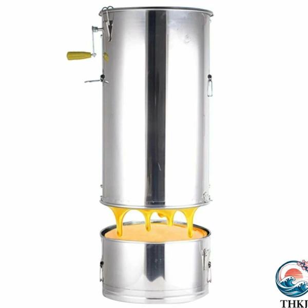 材質：高品質のステンレススチール、バレルウォール：ステンレススチール、健康的で安全、耐腐食性。 お手入れが簡単なステンレス製バケツ: 35*35*82CM。 バレルは耐久性に優れた厚さ1.2mmのステンレス製。 蜂蜜が漏れないように、バレル...