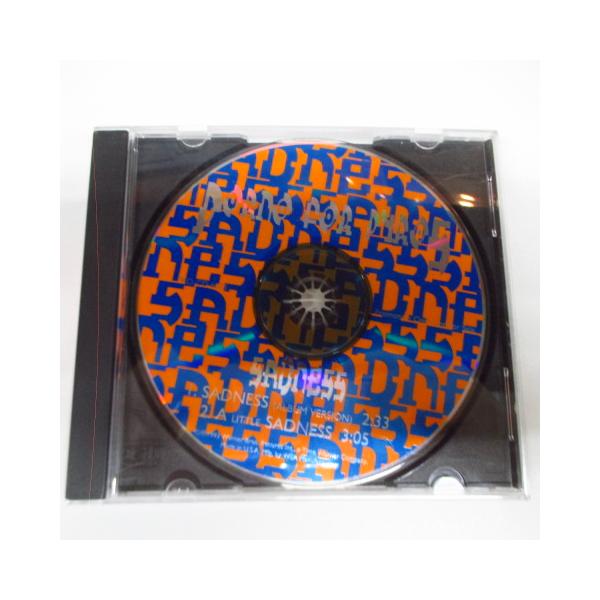 b/w「A Little Sadness」(US/Warner Bros. PRO-CD-06575/93.Promo.CD) ペリー・ファレルがスティーヴンと始動させたポルノ・フォー・パイロスの93年1ndアルバムからのカットシングル。カ...