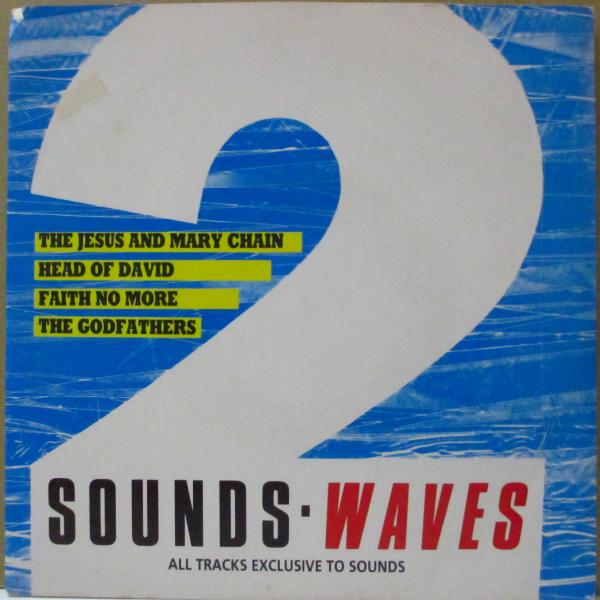 (UK/Sounds WWAVES 2/'88 Orig.White &amp; Red Paper Label Flat Centre 4-Track 33rpm 7"+PS) UKポップ・ロック音楽情報誌Soundsの関連雑誌Sound...