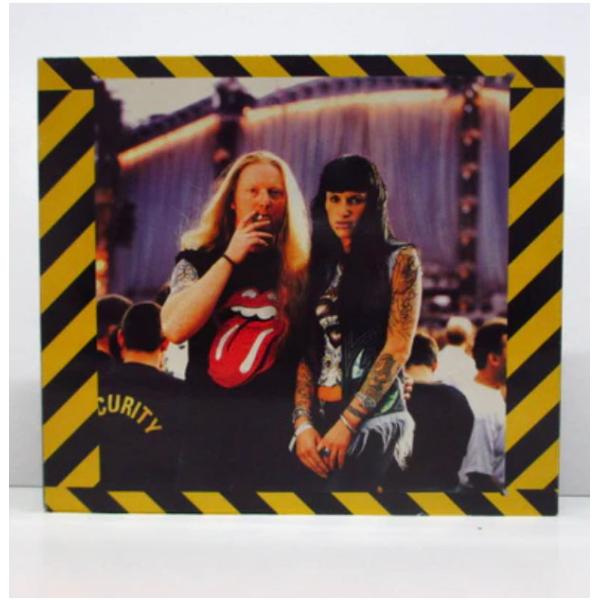 ＊　(EU/Virgin CDIVDJ-2880/'98 Advance PROMO CD、2 x Interview Picture CD Set/Digi-Pack)メンバーへの各インタビューを2枚のCDに、そしてアルバム「No Sec...