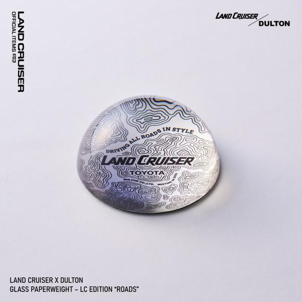 商品コード：LC2504-5019ブランド：LAND CRUISER OFFICIAL ITEMS、ランドクルーザーオフィシャルアイテムズ商品名：GLASS PAPERWEIGHT - LC EDITION "ROADS"、ガラスペーパーウ...