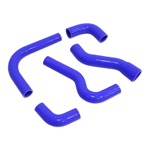 耐油・耐熱・耐久性に優れたシリコンホースです。ドレスアップにもおすすめです。3層構造で耐圧性も期待出来ます。※ホースバンドは付属にありません。メーカー：スズキ車種：ジムニー型式：JA11カラー：ブルーセット内容：1個