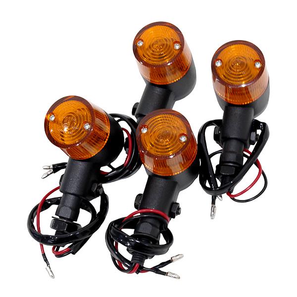 丸型 ヨーロピアン ウインカー ブラック×オレンジ配線は赤（プラス）、黒（マイナス）と2本しかありませんので、DIY初心者の方でも簡単に接続することが可能です。ボディ部はアルミニウム合金製で頑丈で錆びに強く、放熱性、耐熱性、耐久性も優れてい...
