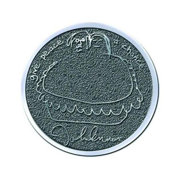 ●オフィシャルバンドTシャツの通販ショップ＜ティーマーチ！TEE-MERCH.COM＞からの出品です。当店の取扱商品はすべて新品・正規オフィシャルライセンス商品です。●寸法表記は参考値ですので、実寸と若干の差異がある場合がございます。実寸や...