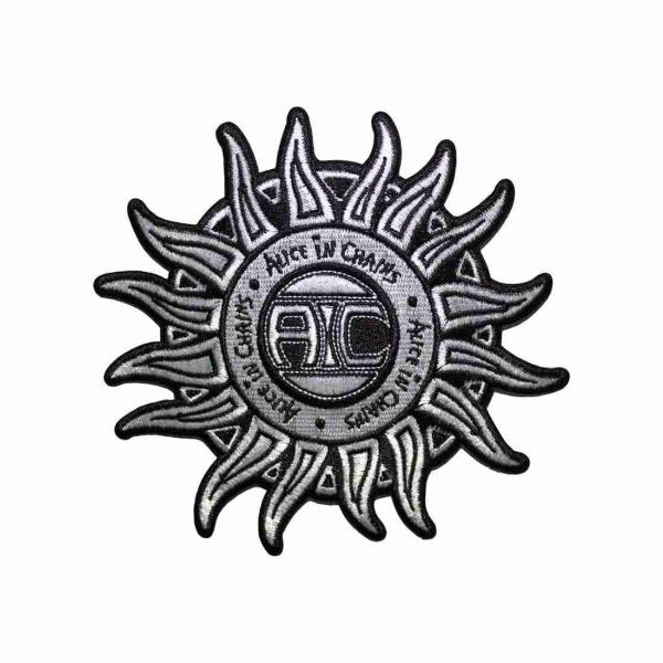 ●オフィシャルバンドTシャツの通販ショップ＜ティーマーチ！TEE-MERCH.COM＞からの出品です。当店の取扱商品はすべて新品・正規オフィシャルライセンス商品です。●寸法表記は参考値ですので、実寸と若干の差異がある場合がございます。実寸や...