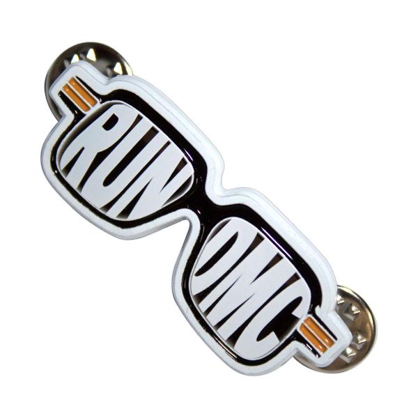 ●オフィシャルバンドTシャツの通販ショップ＜ティーマーチ！TEE-MERCH.COM＞からの出品です。当店の取扱商品はすべて新品・正規オフィシャルライセンス商品です。●寸法表記は参考値ですので、実寸と若干の差異がある場合がございます。実寸や...