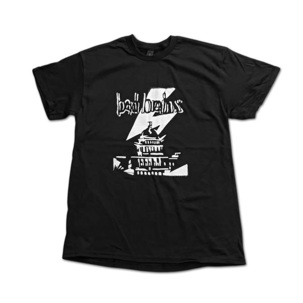 ●オフィシャルバンドTシャツの通販ショップ＜ティーマーチ！TEE-MERCH.COM＞からの出品です。当店の取扱商品はすべて新品・正規オフィシャルライセンス商品です。●寸法表記は参考値ですので、実寸と若干の差異がある場合がございます。実寸や...