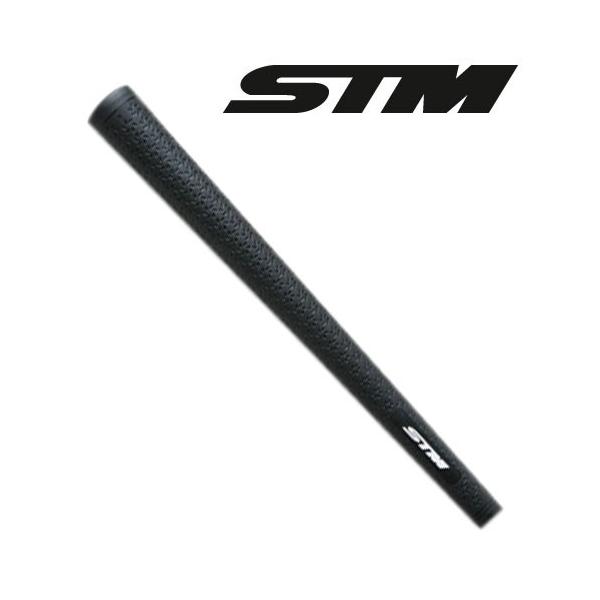 STMプロフェッショナルモデル 「攻め」のゴルファーへ M-1。トーナメントプロ監修モデル。プロを満足させたこだわりのグリップ形状。 表面、裏面でグリップパターンを変えることで粘りつくようなフィット感を実現。汗や雨に強いグリップなので、ウェ...