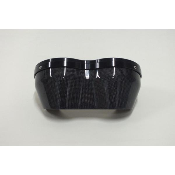 品番：0SS-ZP-371B1BK0カラー：アルミ+カーボン適用号機：SC94-1000001〜取付時間：0.5H材質：【上側メーターパネル】アルミ削り出し、【下側メーターボディ】カーボン製純正TFT液晶メーターをアナログ風のシルエットに変...