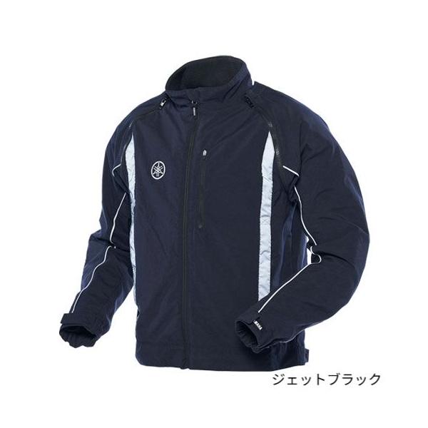 「風を、着脱せよ。」ジップひとつで、夏さえもコントロール。着脱可能な袖パーツを外すと腕全体がメッシュになるため、春・夏・秋と幅広い温度変化に対応可能な高機能ジャケットです。ボディ面は風を通さない為、走行中の疲労を軽減。 脇部からボディ内に風...