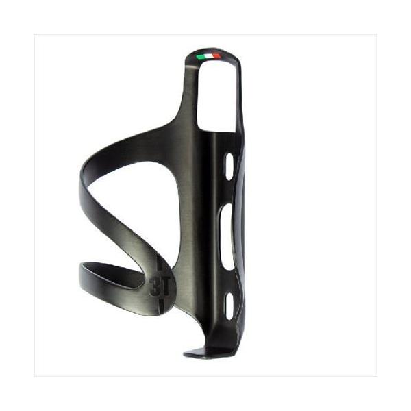 【3T(スリーティ)】 【4895211817402】 73667000 2022年6月下旬3T Side Load Carbon Bottle Cage ブラック / R洗練された上質なデザインのウォーターボトルケージ。小さいフレームやバ...