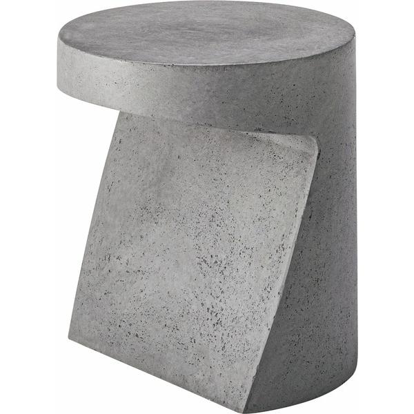 オブジェのような佇まい落ち着いた造形が美しいサイドテーブル。シンプルなラインでまとめたフォルムが空間に端正さを添え、控えめながら印象的な存在感をもたらします。素材感を引き立てる穏やかな色調が、インテリアに落ち着きあるリズムを生み、置く位置に...