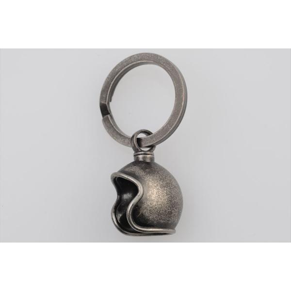 GUARDIAN は 「守護神・守護者」 という意味で、道路の悪魔と云われる “Evil Road Spirits”を追い払うという伝説がある。道路の悪魔は、走る者にやアクシデントを運んでくることから、ガーディアンベルをつけることにより、そ...