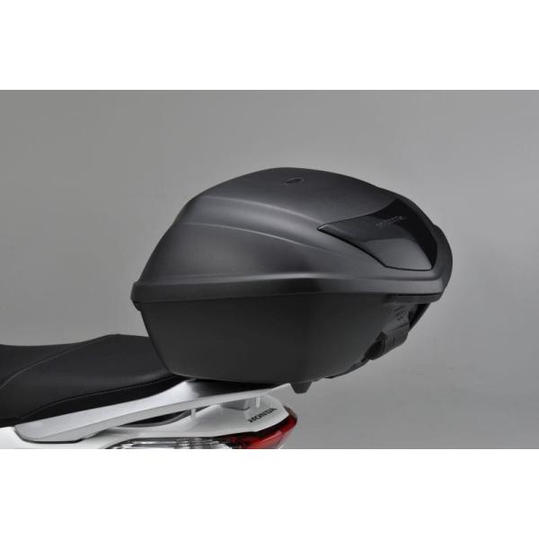 スマートキーになった2022年-25年モデルのリード125（LEAD125）用のホンダ純正トップボックスの取付セット一式です。08L71-KZL-861ZA+08L71-MGZ-J01+08M00-MJW-J82