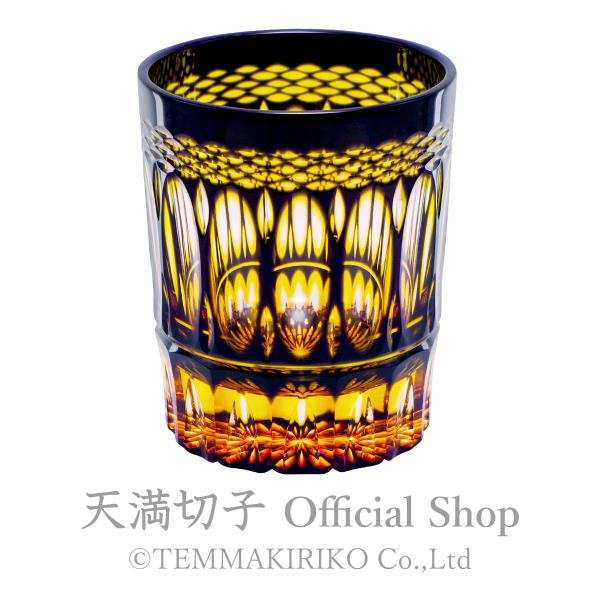 生産国：日本（MADE IN JAPAN）材質：レッドクリスタルガラス（金属酸化物含有量24%以上）本体サイズ：高さ 約95mm ／ 直径 約78mm ／ グラス容量 200ml天満切子の専用桐箱：付属しております運営：天満切子の制作・販売...