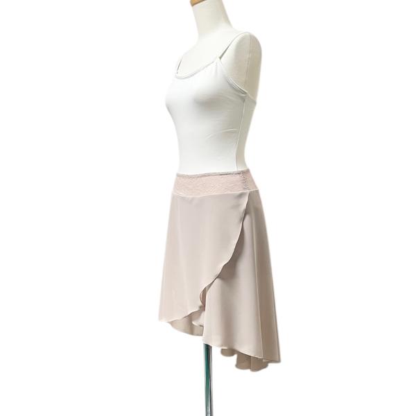 バレエレッスン用シフォンスカートです。ウエストはストレッチレースでおしゃれに着こなせます。素材スカート100dシフォン          ポリエステル100%ウエストベルト                     ポリエステル100%プル・...