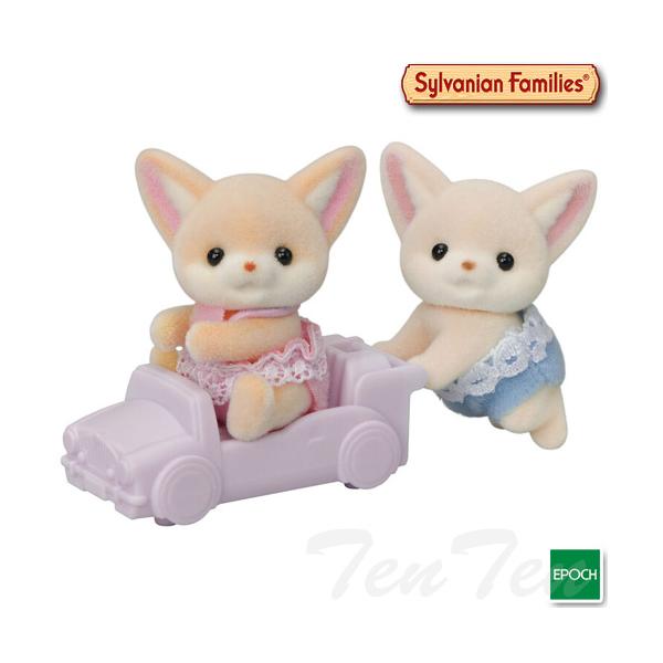 メーカー希望小売価格1,200円(10%税込時)【 即納品 】(即納品のみ同梱可。)シルバニアファミリーフェネックのふたごちゃん大きな耳が特徴のフェネックのふたごちゃんと、手押しぐるまのセットです。お人形の頭は動かすことができます。手押しぐ...