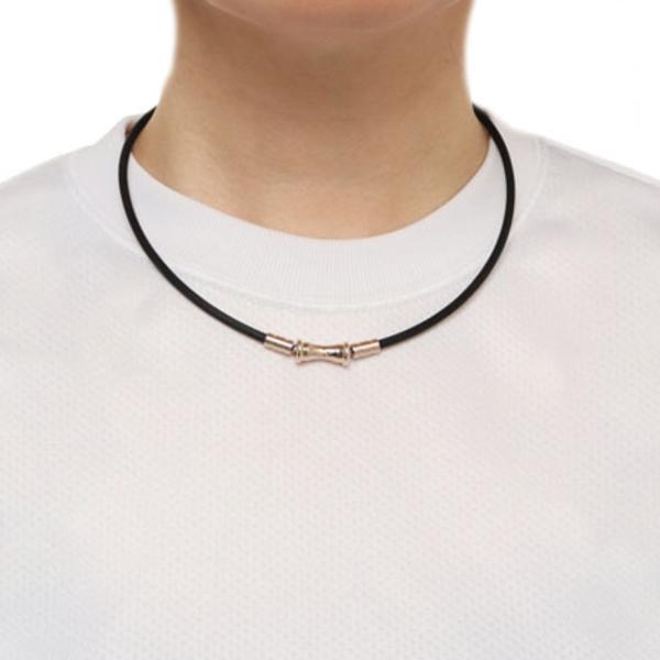 ●素材:樹脂コーティング磁石/ステンレス●サイズ:M/43cm L/47cm●医療機器●磁気をN極S極交互配列で10mm間隔に独自配置。広範囲に磁力が影響し、血行を改善、コリを緩和します●名称:管理医療機器コラントッテ(Colantotte...