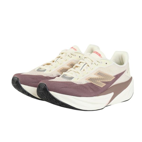 ●素材:【アッパー】合成繊維 【ミッドソール】合成底 【アウトソール】ゴム底【実寸サイズ】●重さ:約195g(25.0cm片足)●ベトナム性●幅:2E（標準）●ニュートラル●ラン&amp;ウォーク(1kmを約5〜7分で走る方向け)●クッショ...