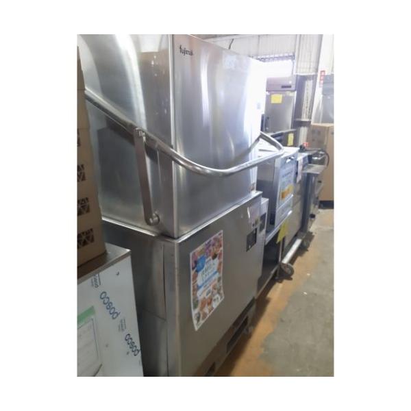 商品名：食器洗浄機 ドアタイプ ブースター付き 寸法：W960×D786×H1480 メーカー：フジマック 型式：FDW60FL67 年式：2016年製 電源：三相200V  ガス種：- 付属品：なし 説明書：あり 保証期間：なし ランク：...