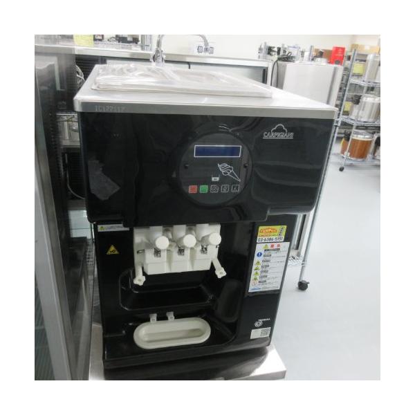 商品名：ソフトクリームマシン 寸法：W547×D802×H970 メーカー：カルビジャーニ 型式：193G/SP/N(水冷) 年式：2021年製 電源：三相200V 50/60Hz共用 コンセントプラグ：あり 消費電力：4.4kW 内容積：...