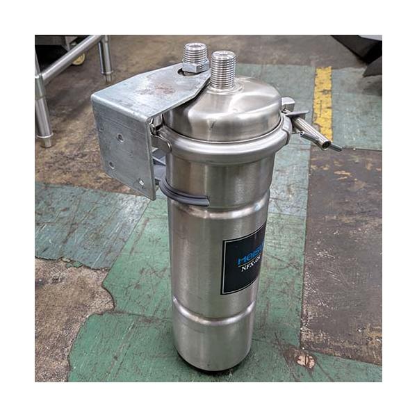 商品名：浄水器 寸法：W104×D104×H384 メーカー：メイスイ 型式：NFX-OC 年式：不明 付属品：写真の通り 説明書：写真の通り 保証期間：納品日より3ヶ月(離島や一部地域では保証対象外とさせて頂きます。) ランク：B 特記事...