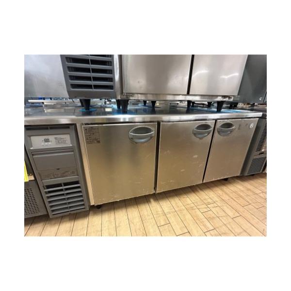 商品名：冷凍コールドテーブル 寸法：W1800×D600×H800 メーカー：フクシマガリレイ(福島工業) 型式：YRC-183FE2 年式：2015年製 電源：単相100V 50/60Hz共用 消費電力：260/265W 内容積：413L...