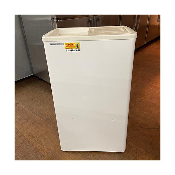 商品名：冷凍ストッカー 寸法：W531×D318×H865 メーカー：パナソニック(Panasonic) 型式：SCR-S45 年式：2015年製 電源：単相100V 50/60Hz共用 コンセントプラグ：あり 消費電力：58/57W 付属...