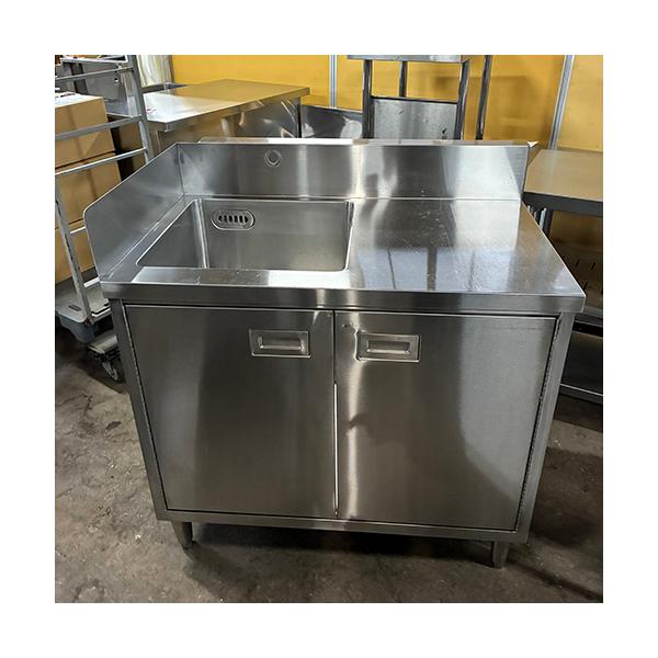 商品名：一槽シンク 台付き 戸付き 寸法：W950×D600×H850 保証期間：なし ランク：B 特記事項：-  販売店：テンポス京都店（京都府京都市）からの配送です。