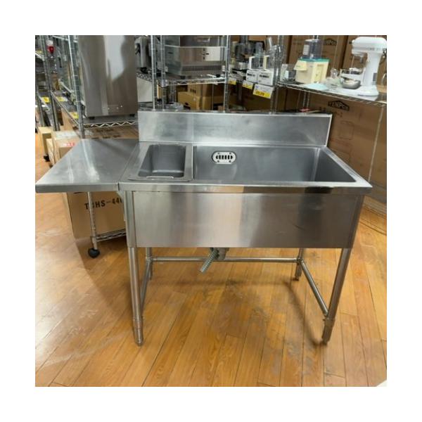 商品名：一槽シンク ソイルドゴミカゴ付き 寸法：W950×D600×H840 保証期間：なし ランク：C 特記事項：折りたたみ式テーブル有り  販売店：テンポス長崎店（長崎県長崎市）からの配送です。